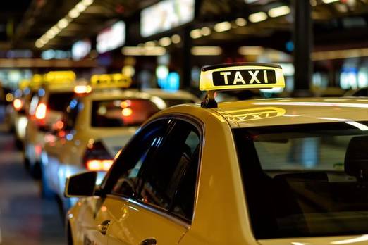 TAXI Definition & Meaning - Merriam-Webster
