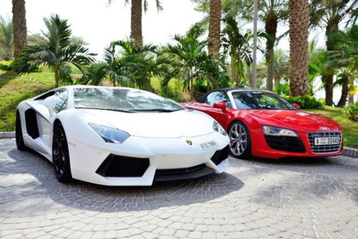 GAUDY Synonyms: 62 Similar and Opposite Words | Merriam-Webster Thesaurus