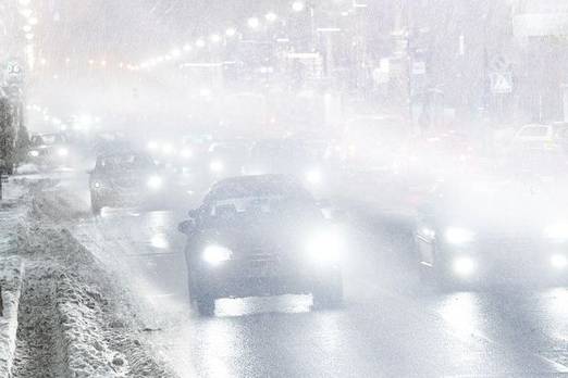 Squall Definition & Meaning - Merriam-Webster