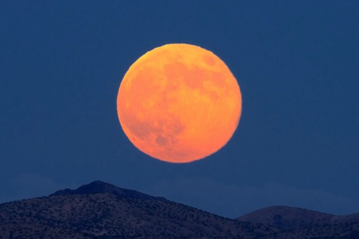 Perigee Definition & Meaning - Merriam-Webster