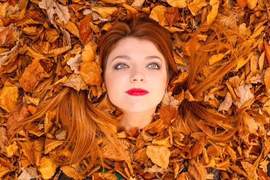 Russet Color Words To Describe Autumn Leaves Merriam Webster